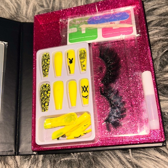 Other | Full Kit Press On Nails Includes24 Piece Pressnail Gluefull ...